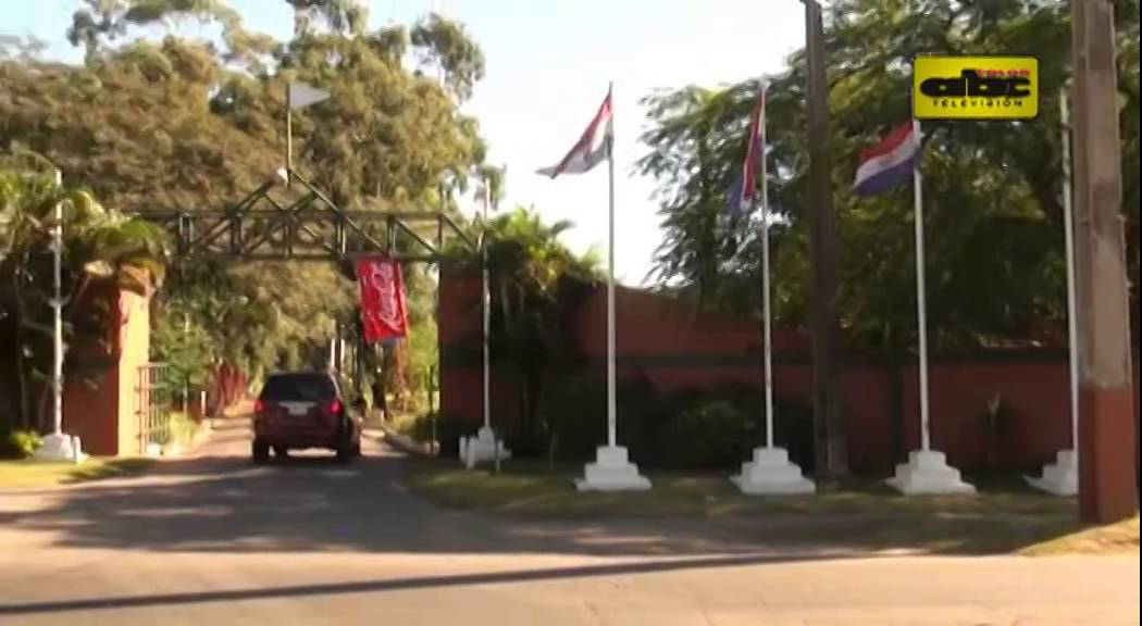 Comuna recupera predio del Asunción Golf Club - YouTube