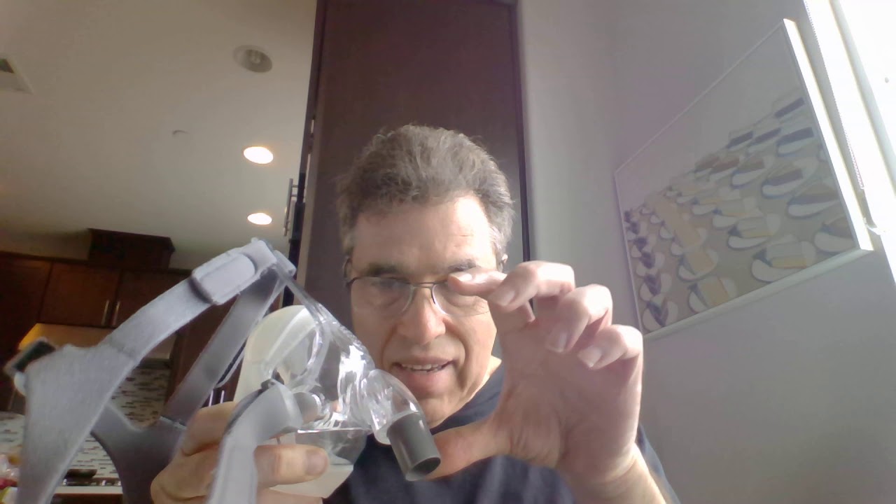 Comparative review Fisher Paykel Simplus vs Resmed Airfit F20 - YouTube