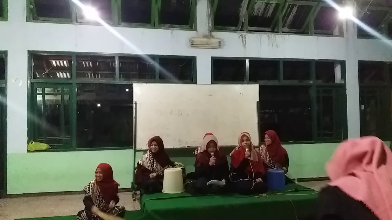 Kreasi Nadhom Classmeeting Ponpes Inayatullah 9 Mei 2018 - YouTube