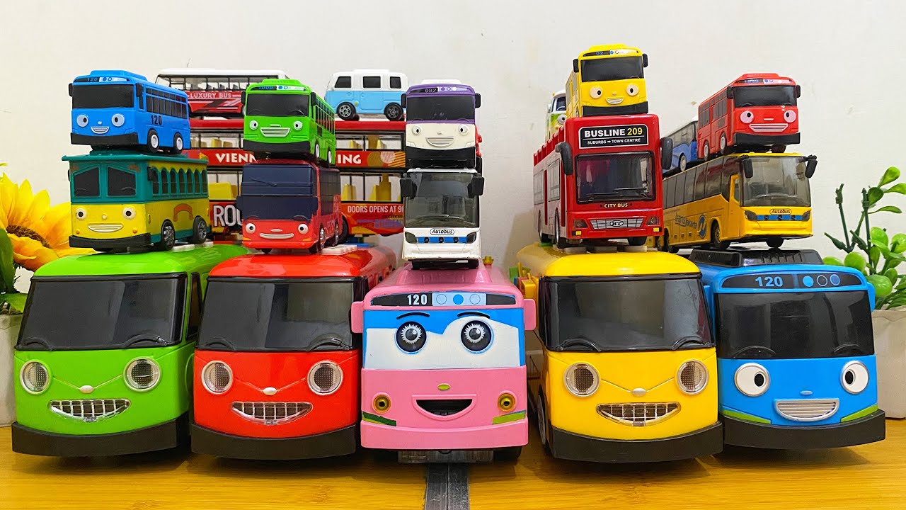 Tayo the Little Bus with Friends Tayo,Gani,Rogi,Lani,Nana,Cito,Lolly ...