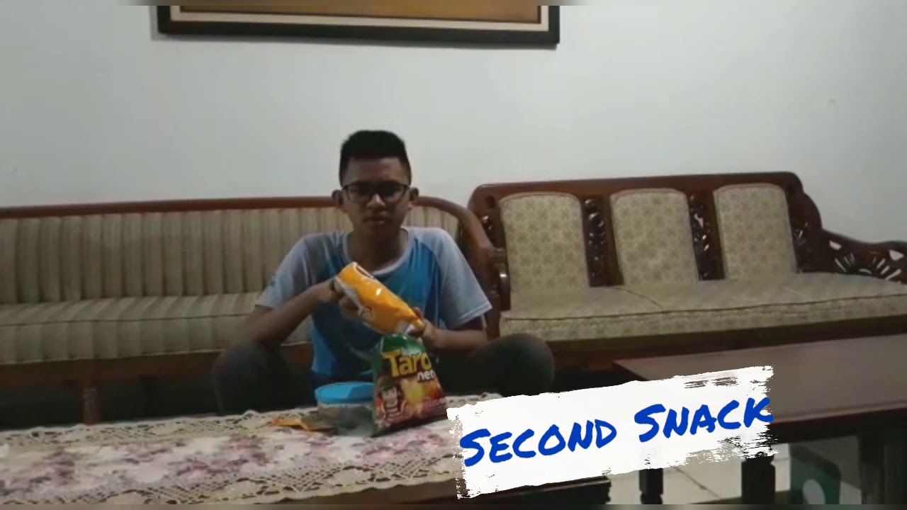 SNACKS REVIEW - YouTube