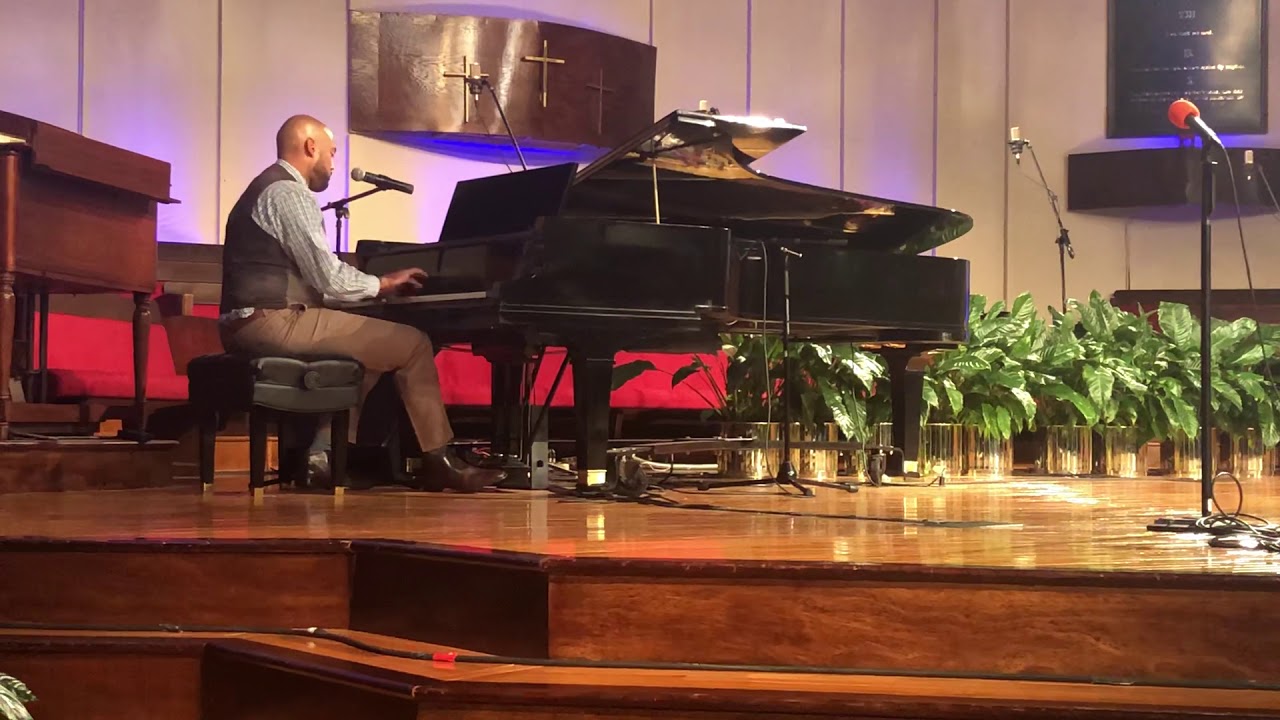 You Raise Me Up (medley) - Lyndon Carriger - YouTube