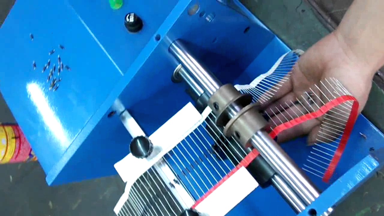 Cut Axial Componets lead, cut diode/resistor lead machine - YouTube