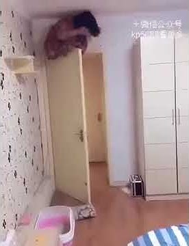 REAL LIFE SPIDER GIRL 😂😂😂 - YouTube