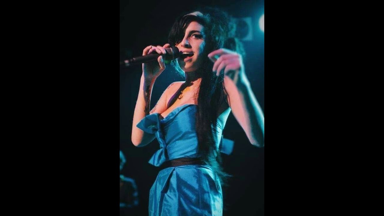 Amy Winehouse - All Concerts (March, April) - YouTube