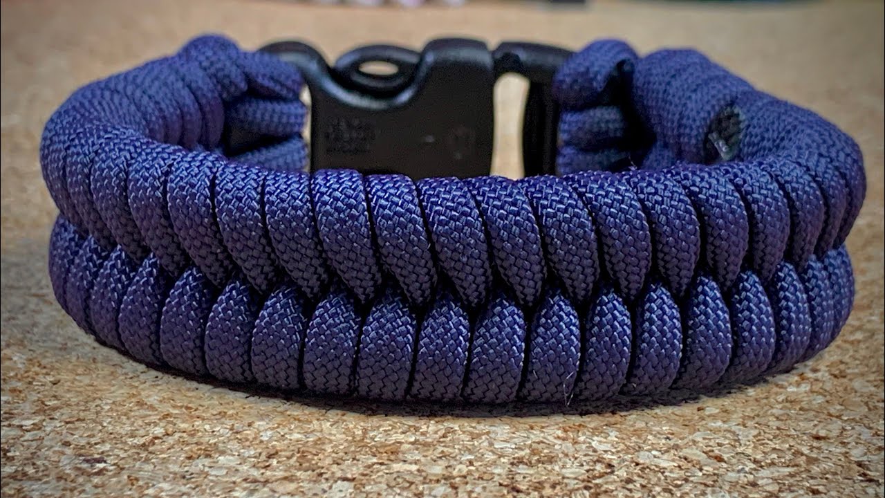 How to make a Fishtail Paracord Bracelet - YouTube