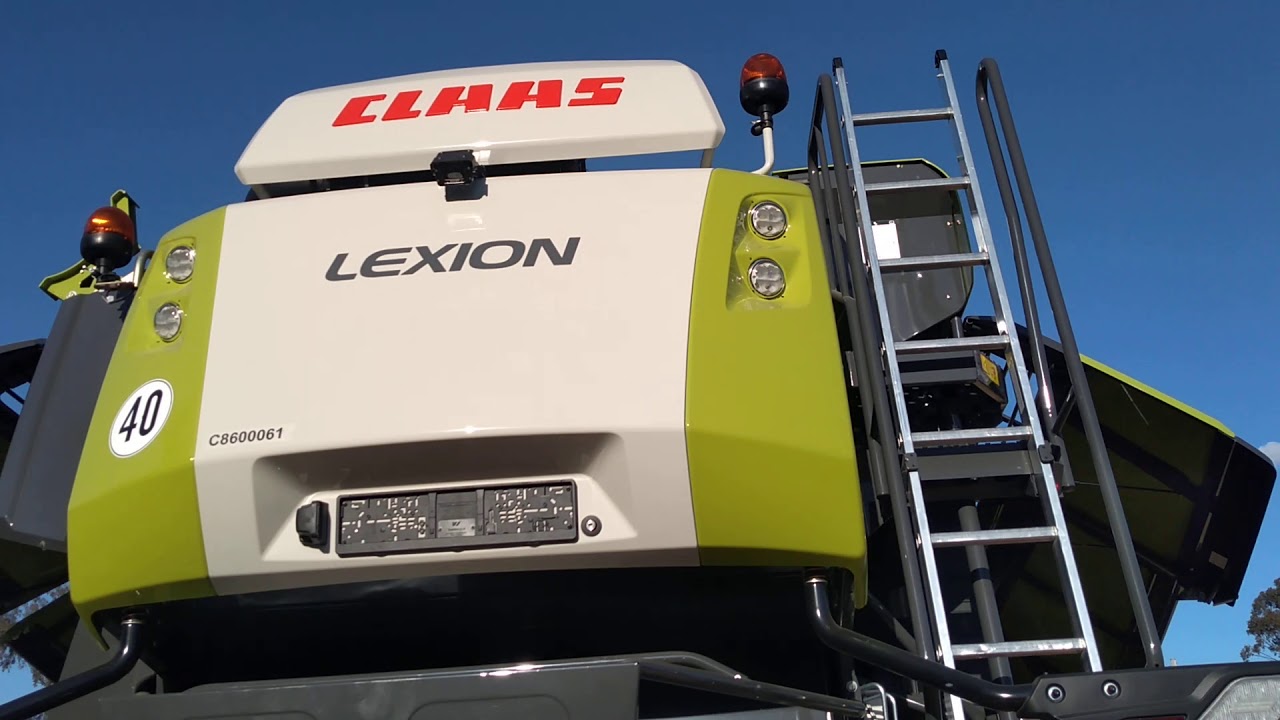 Claas Lexion 8700 combine - YouTube