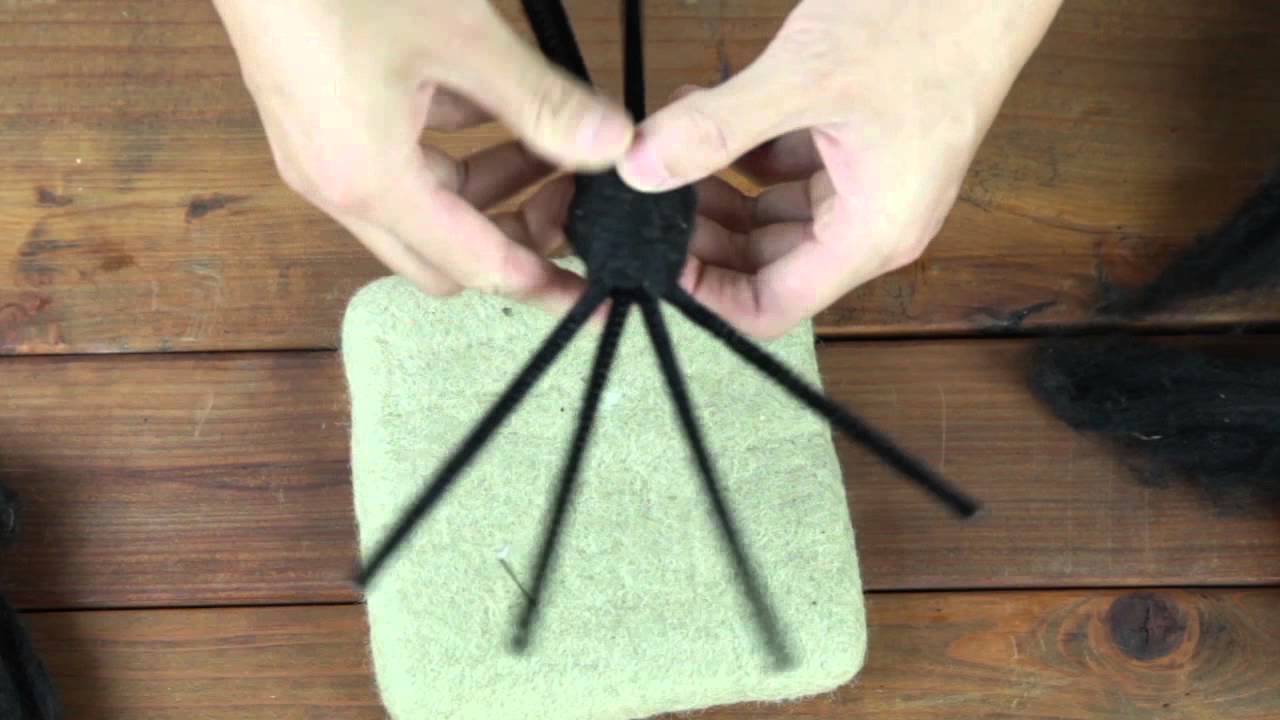 Woolbuddy - Needle Felted Spider - YouTube