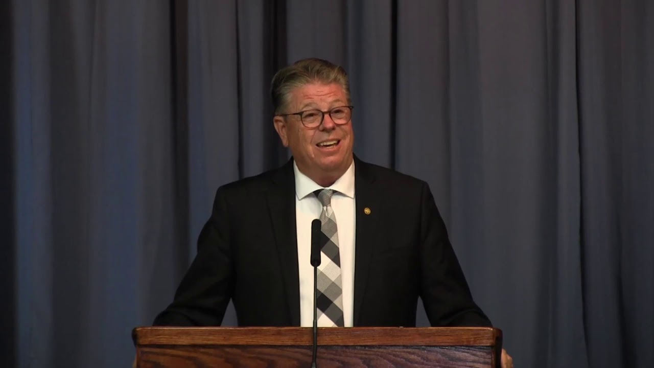 Mr Register E Pluribus Unim - YouTube