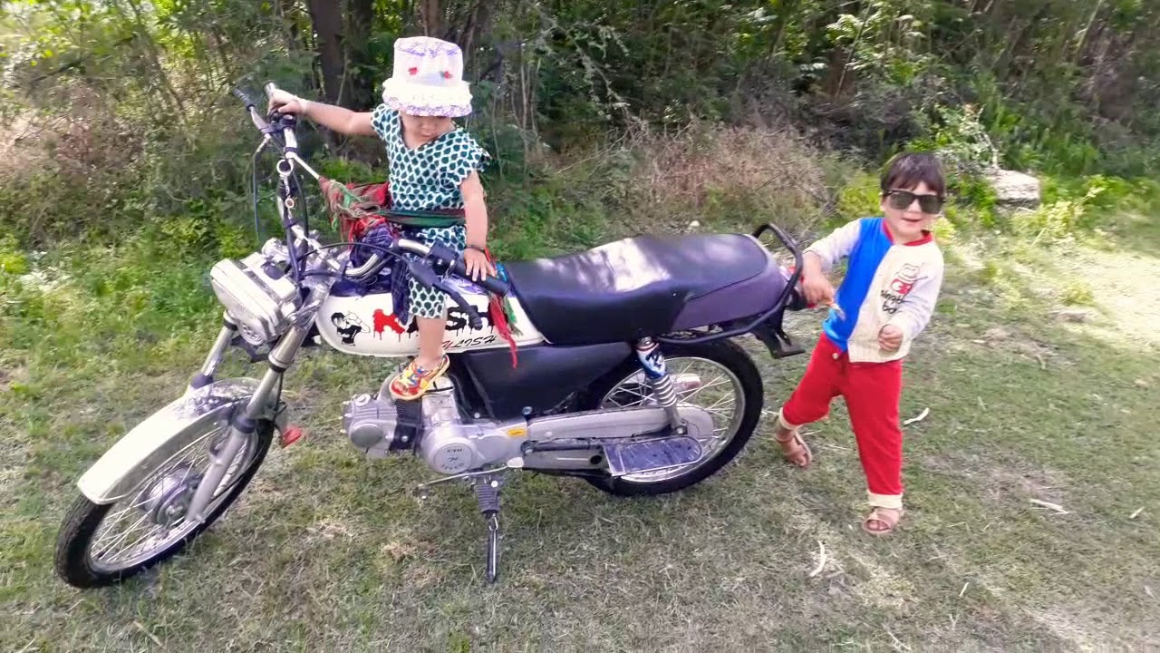 Horein and zakreya - YouTube