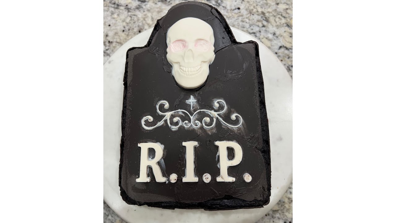 How to make a Halloween Cake, Gravestone, Tombstone - YouTube