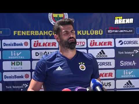 VOLKAN DEMİREL'DEN BERKE ÖZER AÇIKLAMASI: TOP TUTAMIYORDUM!