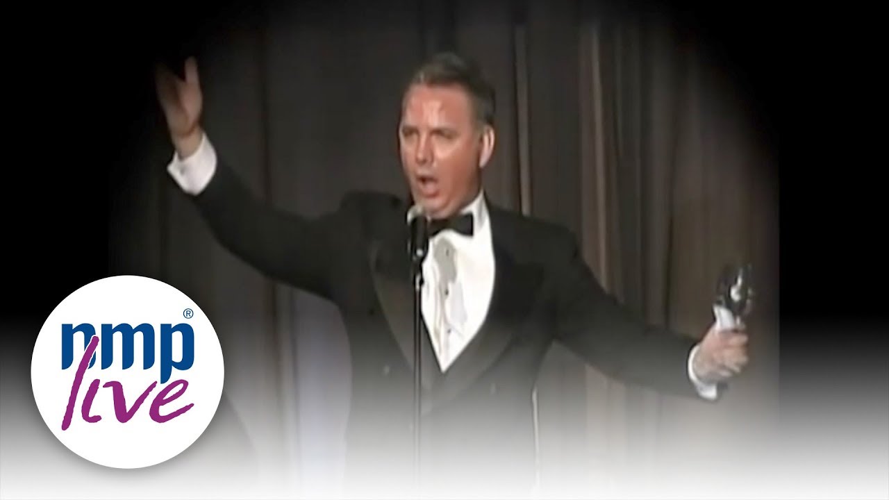 The Three Waiters - The original singing waiters act - YouTube