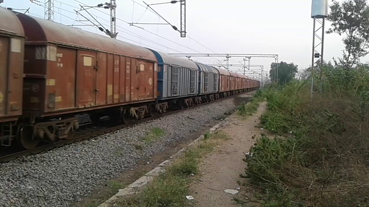 KZJ WAG-7 with BCNHL Rake - YouTube