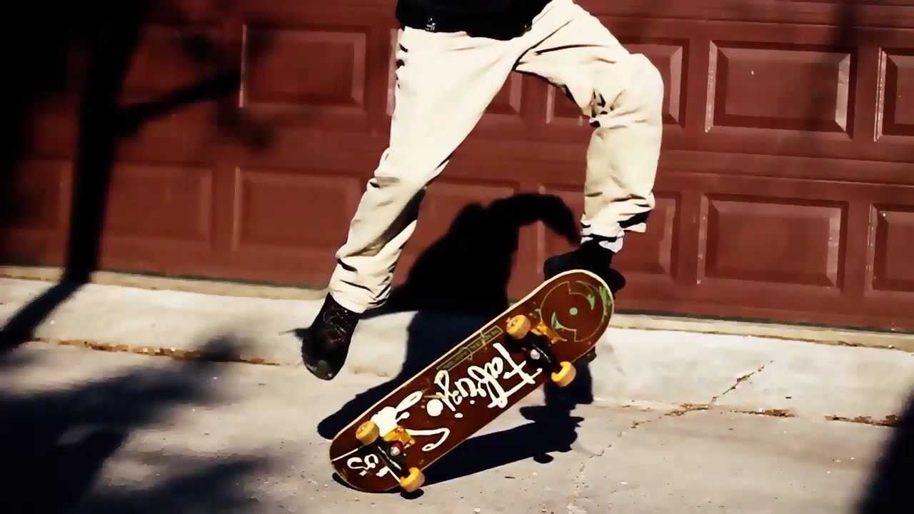 Anatomy of a kick-flip - YouTube