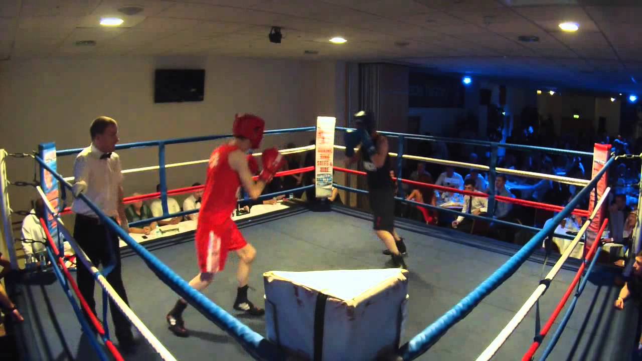 Ultra White Collar Boxing Bradford | Fight 2 - YouTube