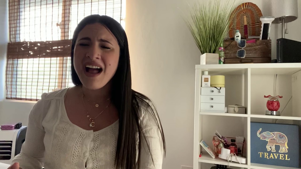 Al final De Lilly Goodman - YouTube