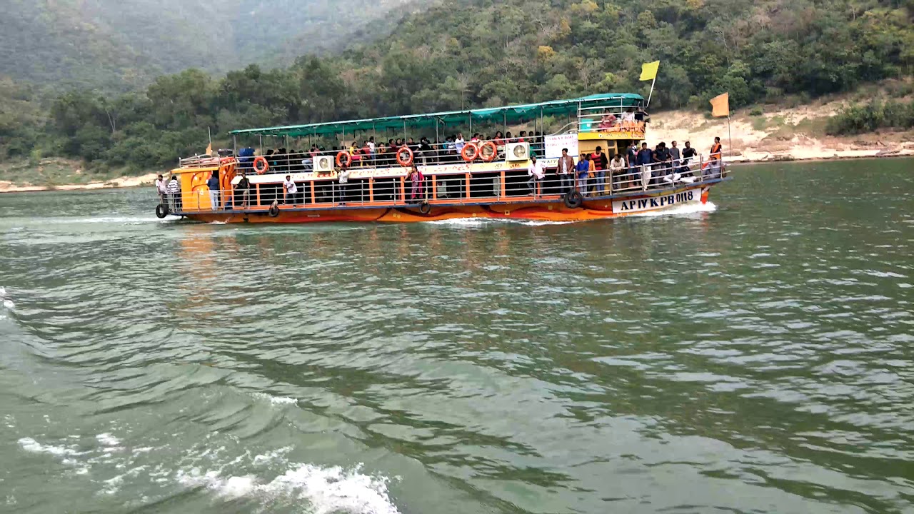 Papikondalu Boating - YouTube