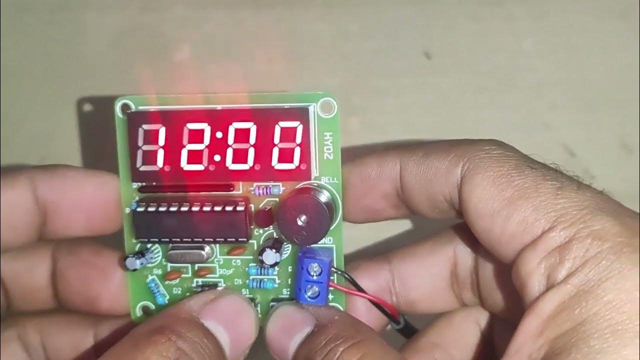 DIY Digital Clock Using Atmel AT89C2051-24PU - YouTube