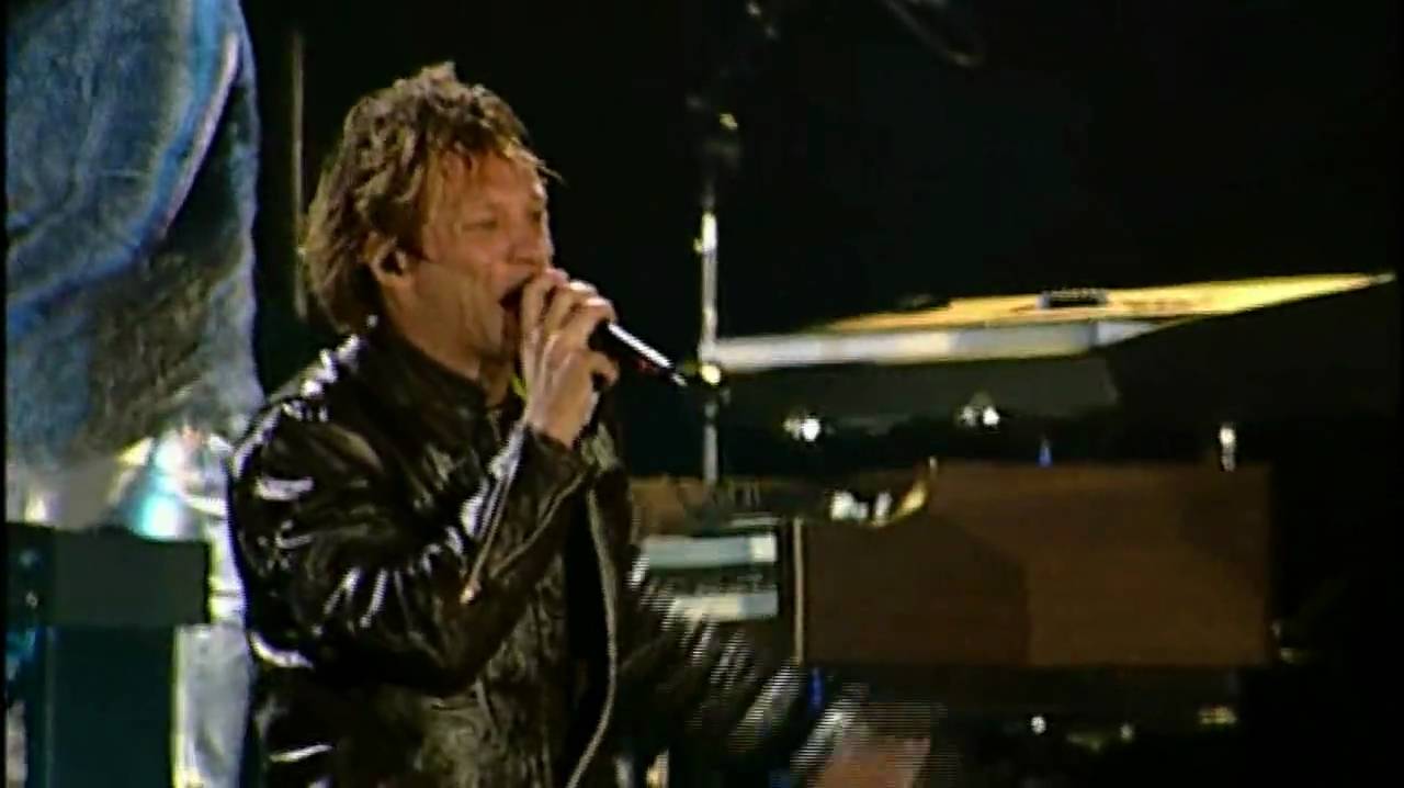 Bon Jovi It's My Life Live - YouTube