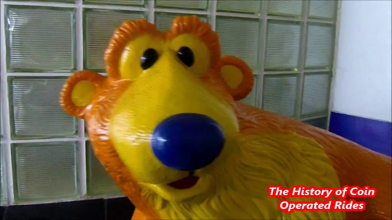 2000s Coin Operated Boat Kiddie Ride - Bear In The Big Blue House - YouTube