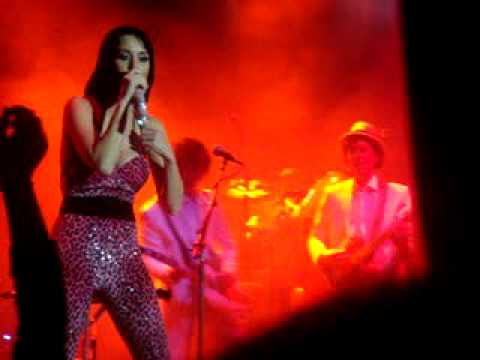 Katy Perry: Hello Katy Tour 2OO9 (Kool Haus) - YouTube