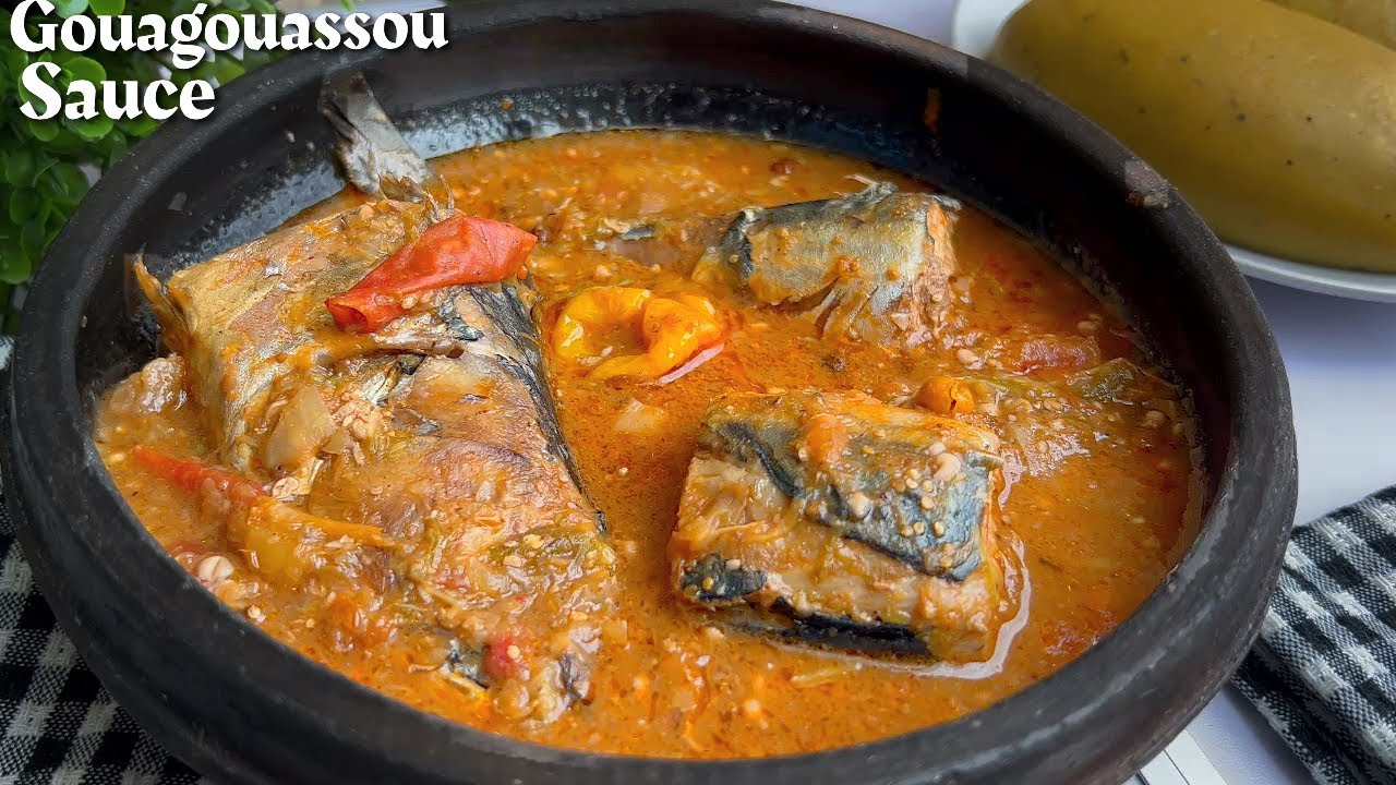 SAUCE GOUAGOUASSOU AVEC LE POISSON MAQUEREAU FRAIS - YouTube