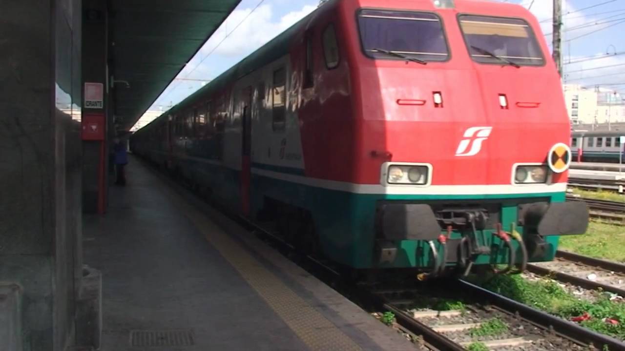 Il "nuovo" Leonardo express - YouTube