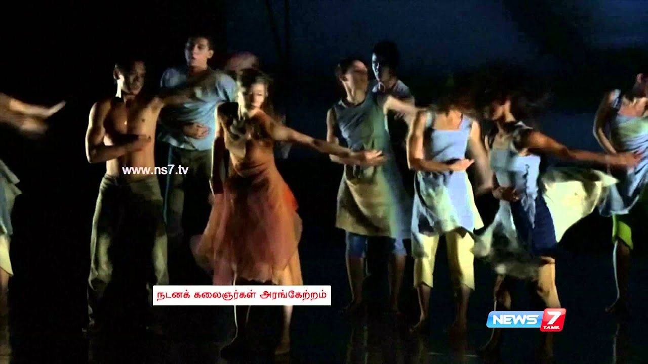 Venezuela's National Dance Company performed for Hugo Chavez - YouTube