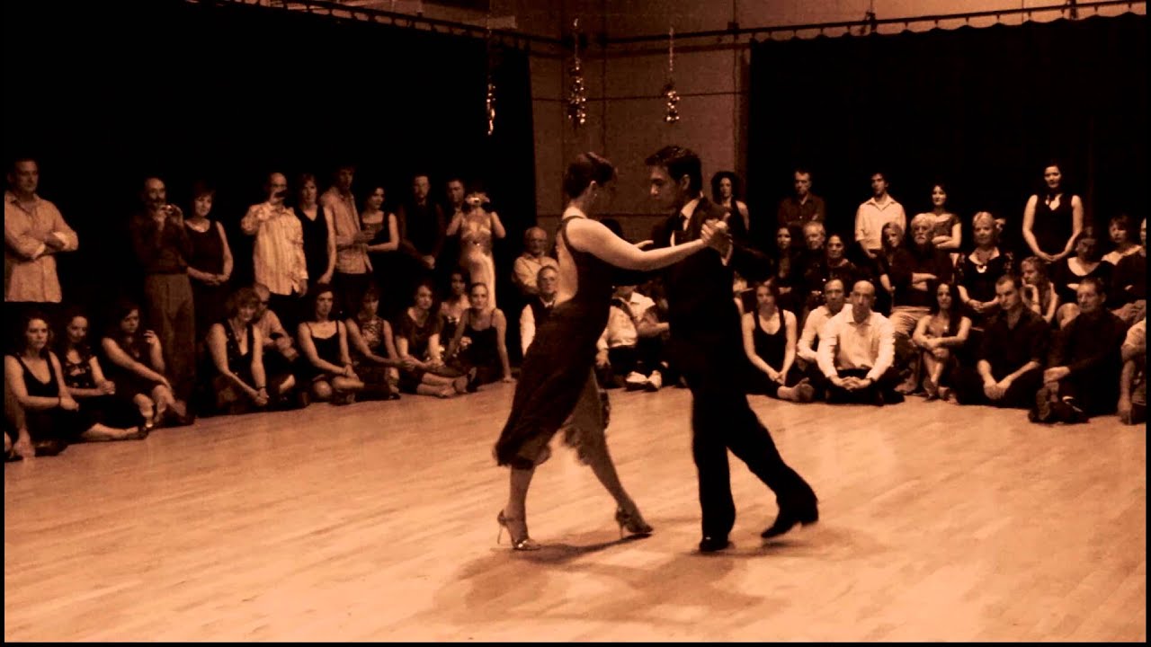 David and Kim Benitez @ Edinburgh Bailongo December 2011 - 1 - YouTube