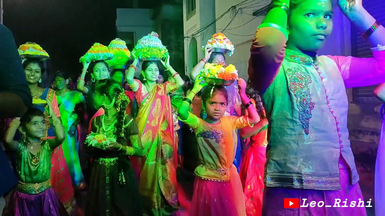 Rajaka_yuva_Sena.🚩( 2020)..💥Bathukamma Celebrations - YouTube