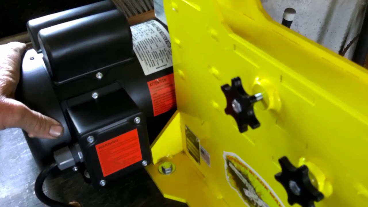 Brand New 2x72 Oregon Blade Maker, belt grinder unboxing and review ...