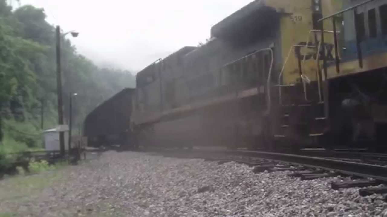 CSX 7555 Leads An Empty Coal Train At Quinnimont - YouTube