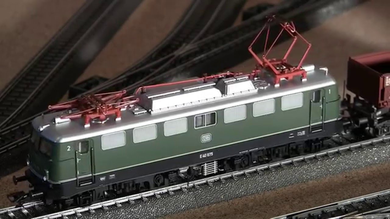 Märklin H0 E-Lok E40 675 mfx / Sound aus 29040 / 39140 Full HD - YouTube