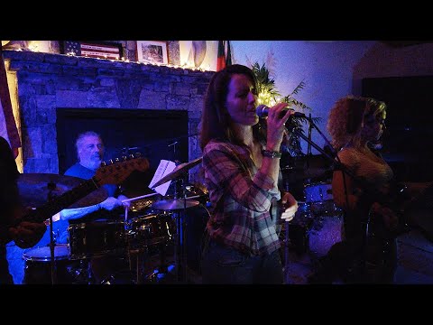 Marotta Brothers Band - Peg (live Steely Dan cover) - Jerry and Rick ...