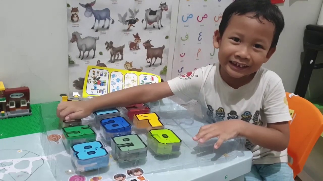 WOW Unboxing Robot Angka (Unboxing Number's Robot) - YouTube