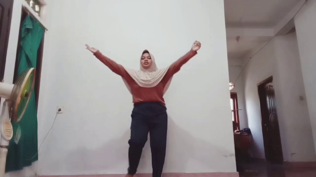 Full progres senam PGRI (intanpandiniaci E1E019159) - YouTube