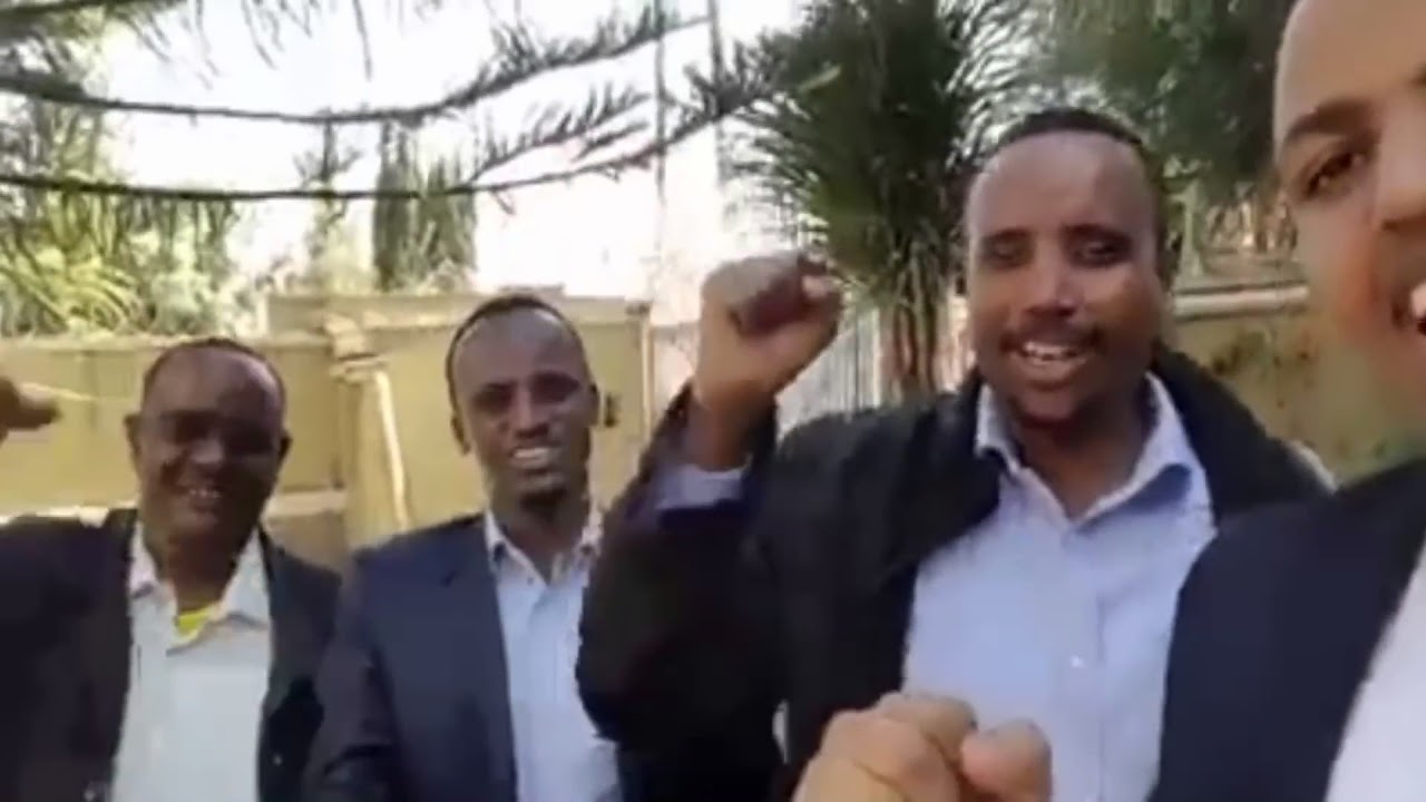 Cabdi ilay oo bahdilay afhayeenkii baarlamaanka DDSI mohamed rashiid ...