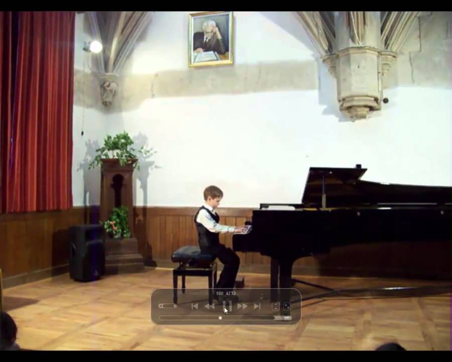 Rares Ionut GHIMPU. Prima aparitie in public. - YouTube