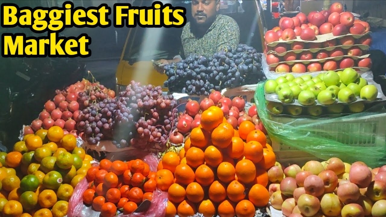 Bangladeshi Biggest Fruits Market | Dhaka Karwan Bazar || - YouTube