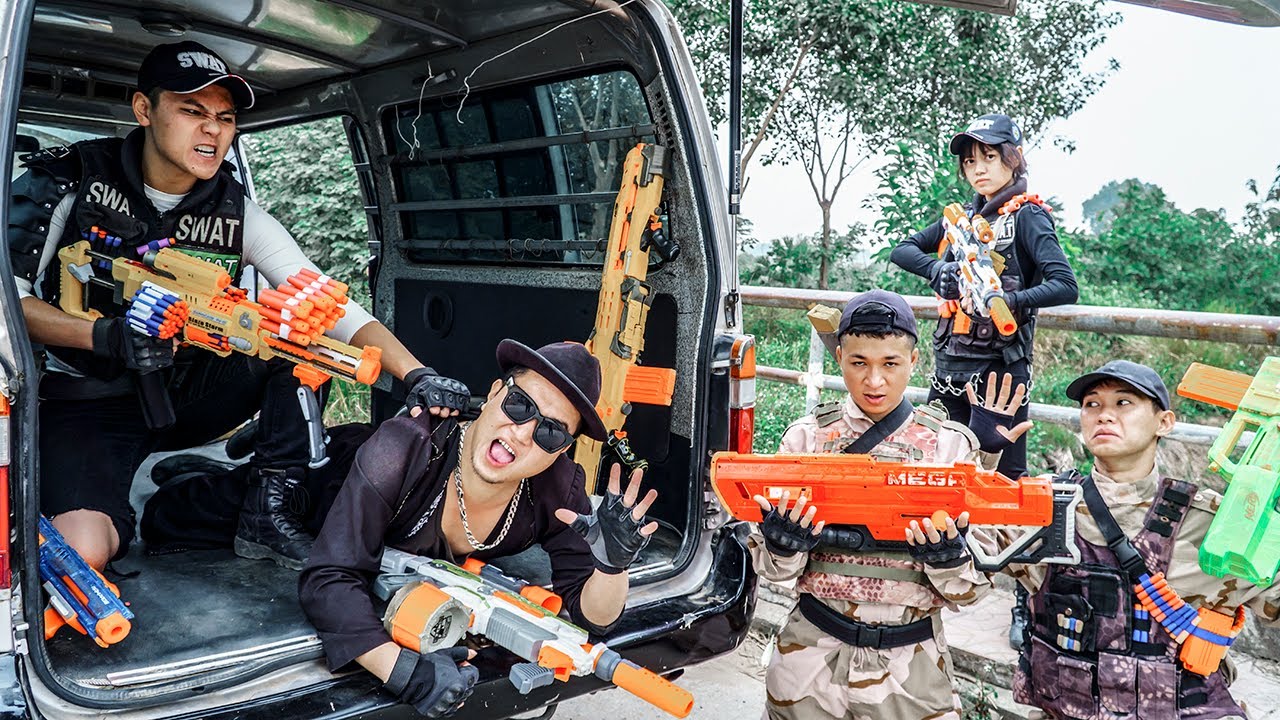 Alpha Nerf War : Alpha warrior's Nerf Guns battle With The Notorious Crime Gang Leader! - YouTube