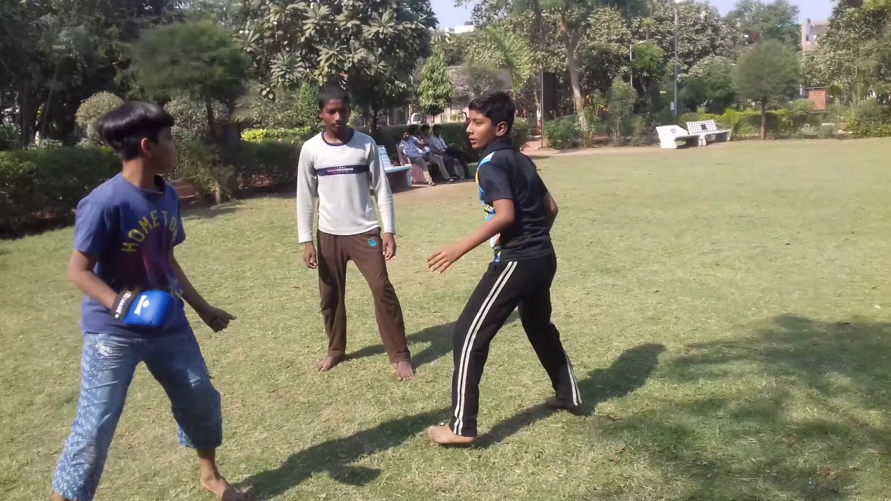 Shito-Ryu Karate Fight. - YouTube