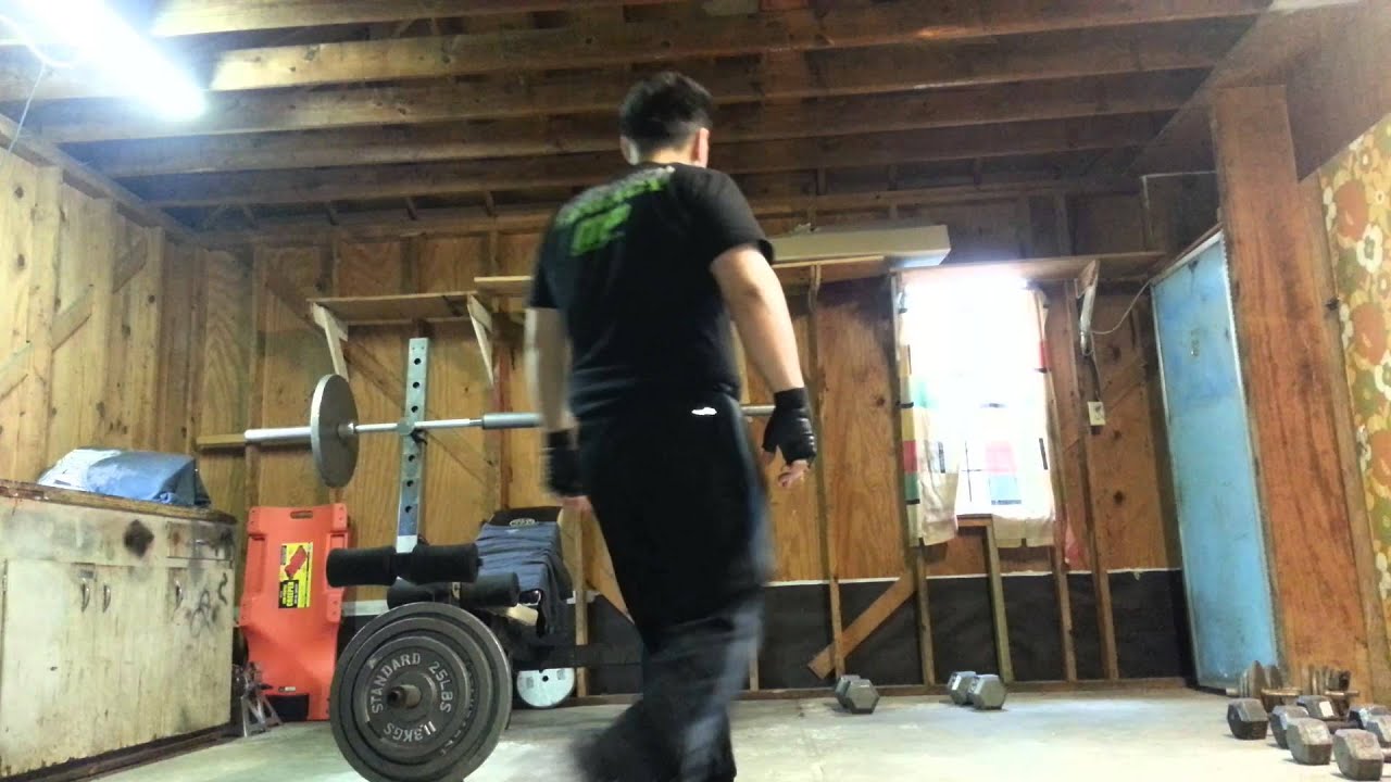 Chest Day-1/1/14 Lightweight, High Sets & Reps - YouTube