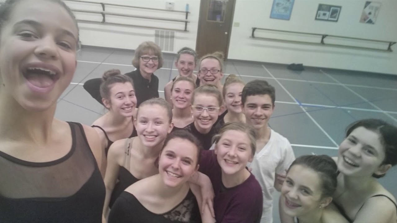 Robert Thomas Dancenter Instructors: Ellen Mullen - YouTube