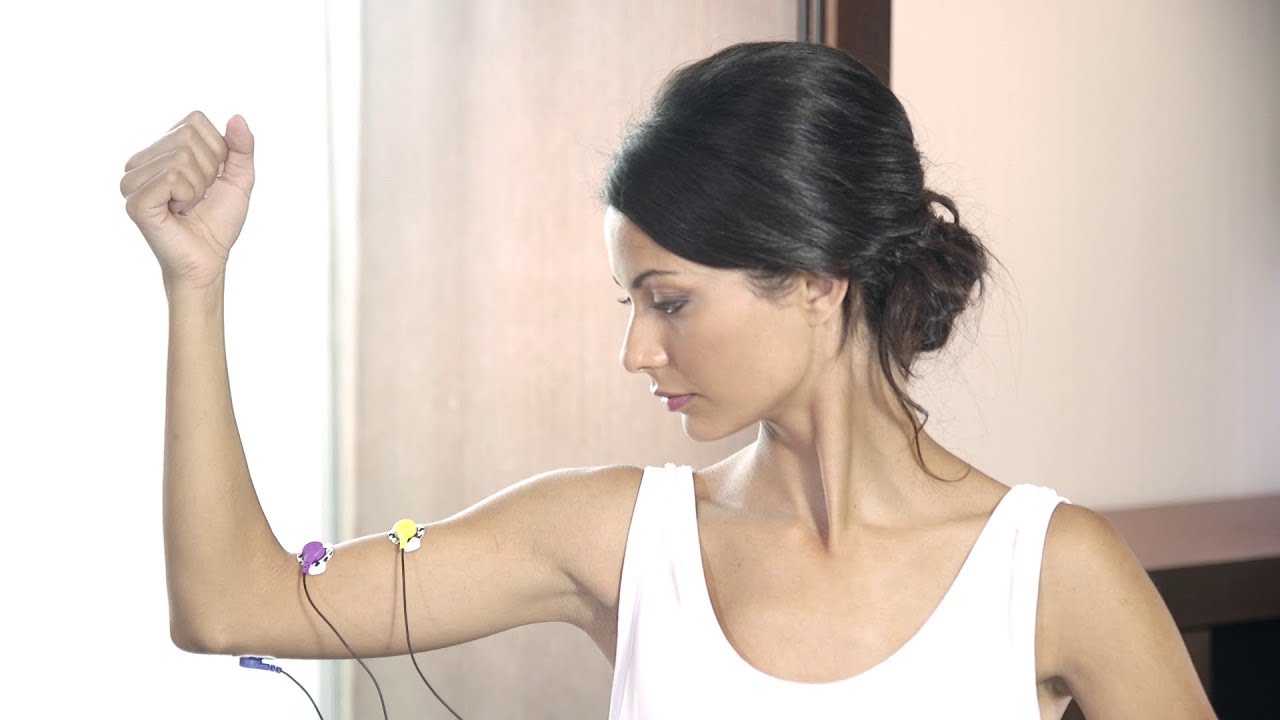 MySignals EMG Sensor (Electromyogram) - YouTube