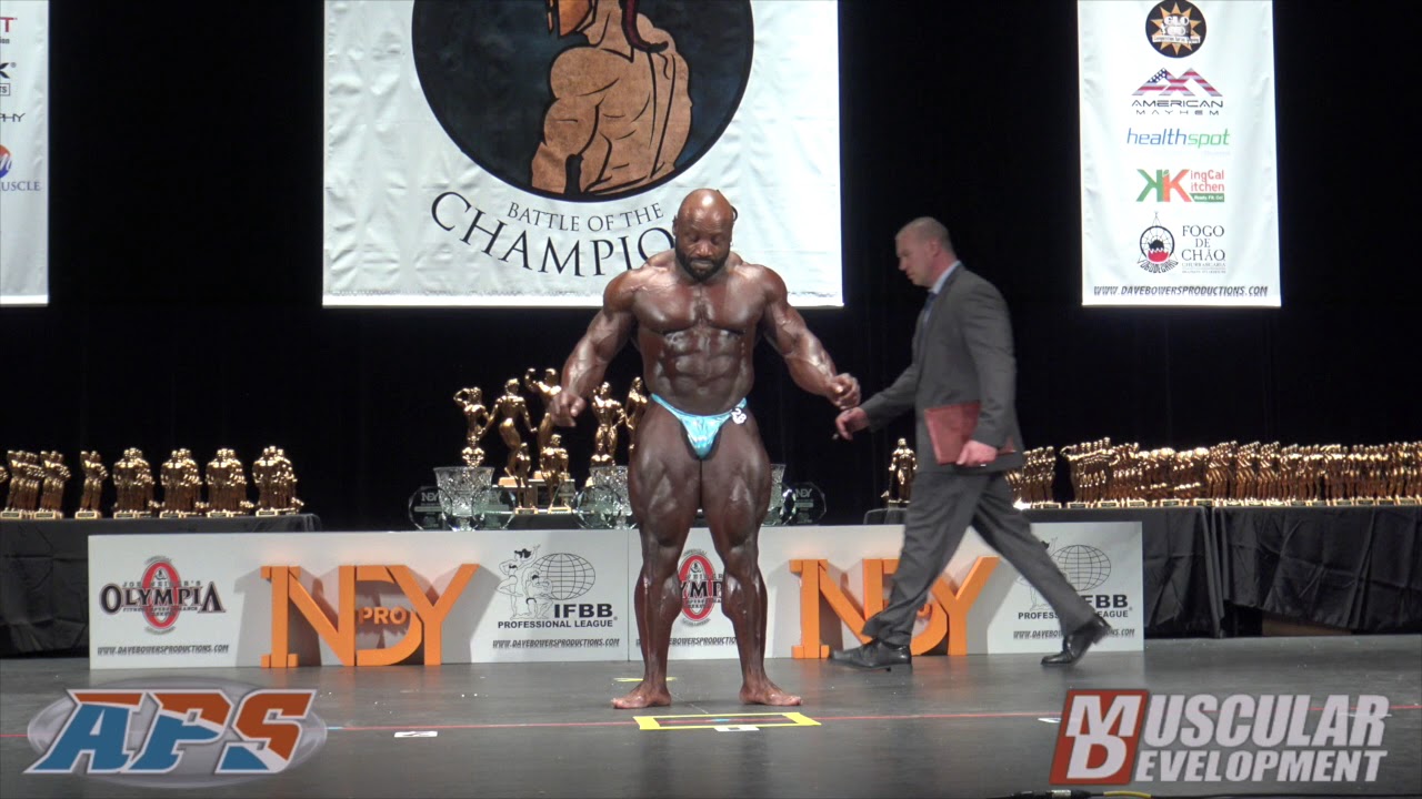 Charles Dixon's Posing Routine (1st - 212) | 2018 IFBB Indy Pro - YouTube