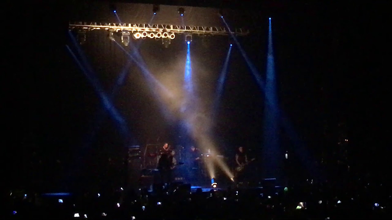 PETER MURPHY-BELA LUGOSI`S DEAD (BAUHAUS COVER) , TEATRO METROPOLITAN ...