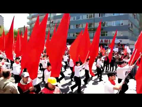 1 Mayıs'ta Mehmet Akif Dalcıların Zaptettiği Alanda Taksim'deyiz