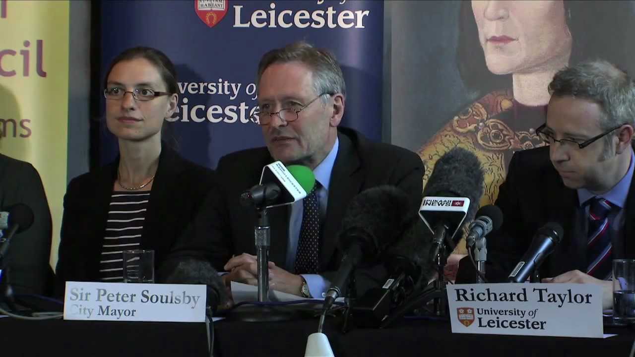 Shakespeare in the Ruff's 2nd Season Reveal - YouTube