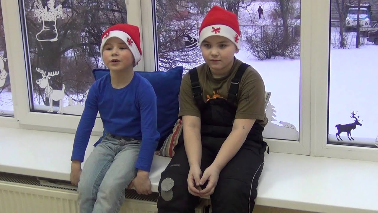 Learn Russian: Russian kids tell about Valenki and Samovar! - YouTube